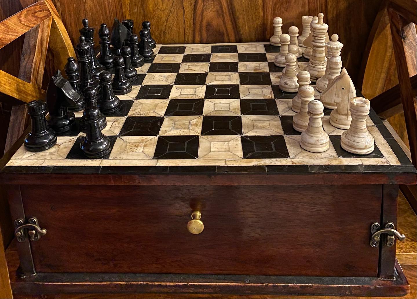 Hand Carved Buffalo Bone& Horn Chess Set